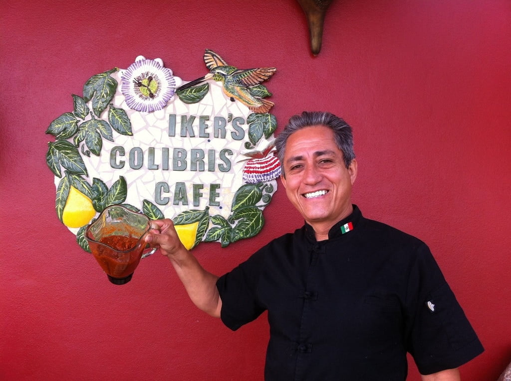 Chef Iker’s Chicken in Coloradito Salsa recipe – Kusini Collection